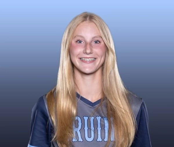 Bartlesville’s Chloe Robbins – Softball Spotlight – Presented by Rib ...